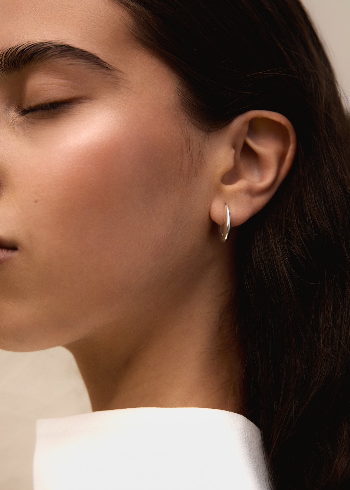 Mono Hoops– Studio Bille US